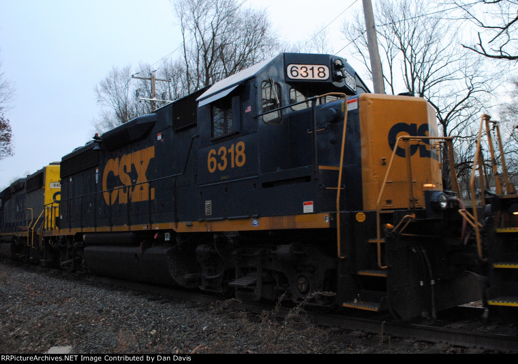 CSX GP40-2 6318 fourth out on C964-20